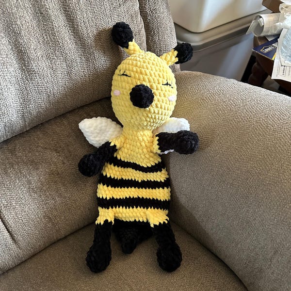Crochet Bee Amigurumi Pattern: Plush Snuggler Sleep Toy (PDF Pattern ...