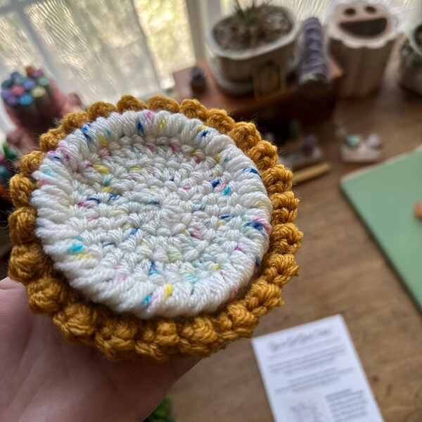 PUMPKIN PIE Crochet Coaster Set of 5, Cute Handmade Housewarming ...