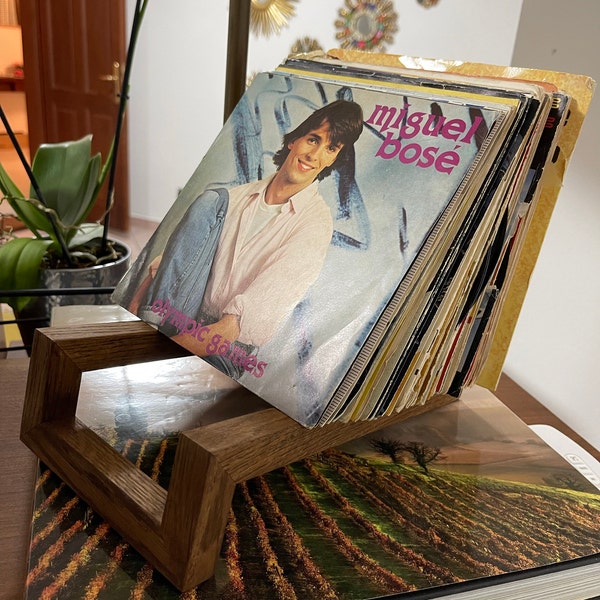 Now Playing Album Cover Display, Vinyl Record Stand, Vinyl Record ...