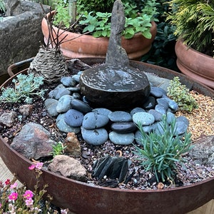 Polished Rock Water Fountain Bird Bath Garden Décor - Etsy
