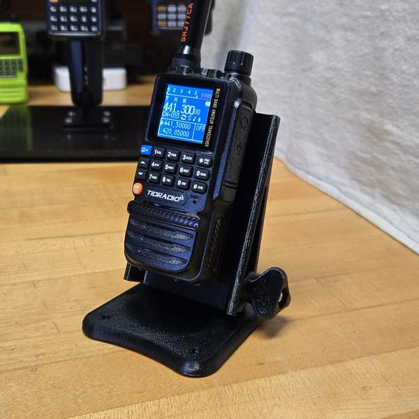 Vertical Desktop Stand for Baofeng UV-5R or BF-F8HP Handheld Radio ...