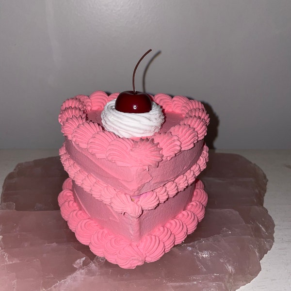 Heart Shaped Cake Box - Etsy