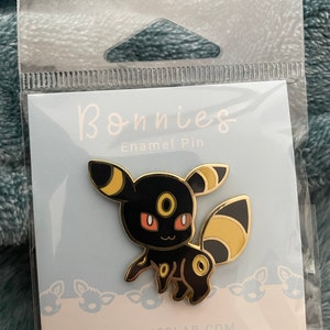 Umbreon Enamel Pin - Etsy