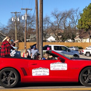 Pageant Magnets for Your Parade Car. Custom Auto Magnets Parade Signs ...