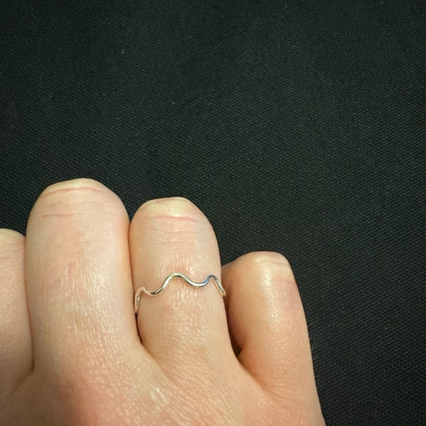 Handmade Ripple Stacking Ring / 14k Gold Filled or Sterling Silver Squiggle Ring - Etsy