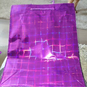 25 Sheet Metallic Gift Wrapping Paper 50cmx70cm in Silver, Gold ...