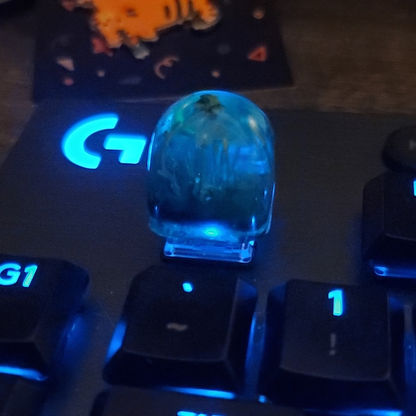 Space Artisan Keycap, Custom Keycaps, Interstellar Galaxy Planet Keycap ...