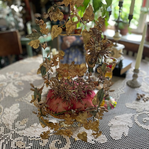 Antique French Globe De Mariee, Wedding Dome Interior, Display Stand ...