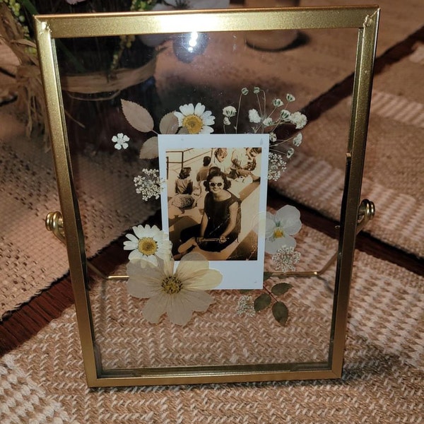 Personalized Polaroid Picture Frame With Real Pressed Flowers, Custom ...