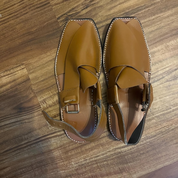 Handmade Leather Peshawari Chappal for Men, Thin Sole - Etsy