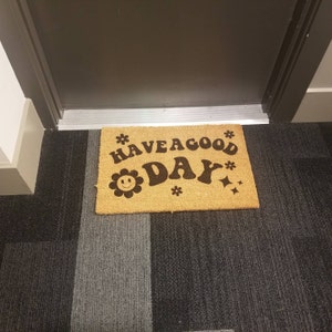 Groovy Ghost Halloween Retro Bulletin Board Kit, Fall Hallway Decor ...