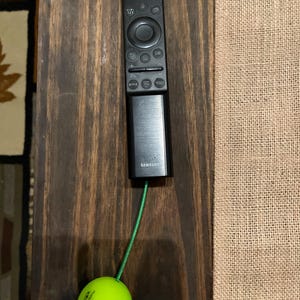 The Remote Float Helps Keep Track of Your TV Remote by Preventing It ...