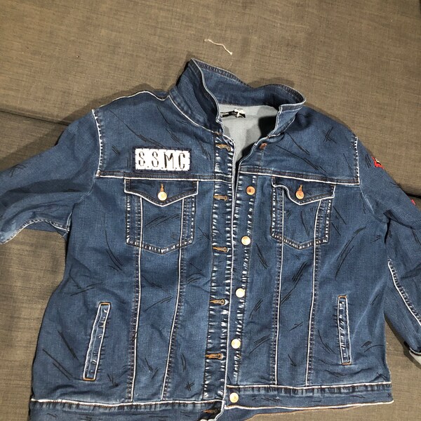 Hello | Marcus the Worm Art Print - Etsy