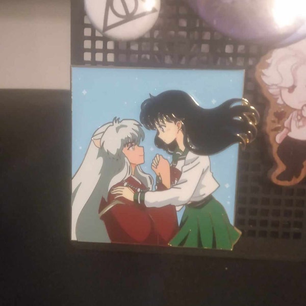 Super Mario Princesses Gold Enamel Pin - Etsy