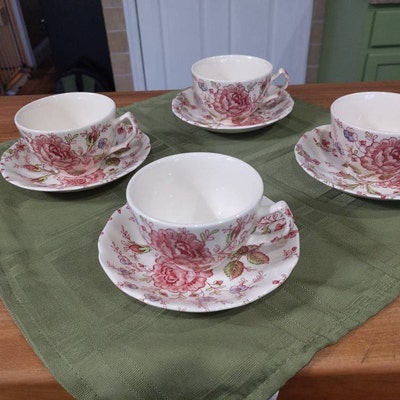 Child's Tea Set, Edwin M. Knowles Circus Pattern, 14 Pieces, Incomplete ...