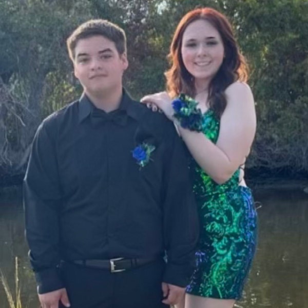 CUSTOM Wrist Corsage. Custom Boutonniere. Homecoming | Prom Corsage and ...