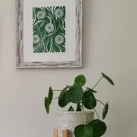 Green Daisies Patterned Lino Print, Floral Handmade Print, Daisy Block ...