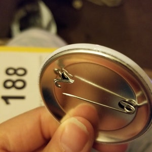 Blank Pin Pin Back-buttons Decorate at Home Lots of Colors and Sizes to ...