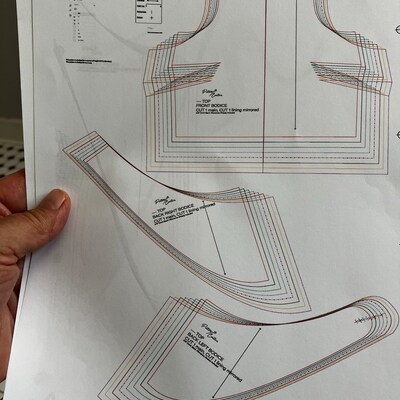 Y2K Backless Top Sewing Pattern 90s Inspired Low Back Tee Open Back ...