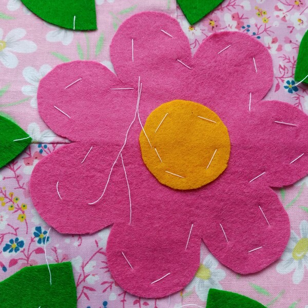 DMC Storage Box for Floss/embroidery Thread Bobbins 50 Free Bobbins ...