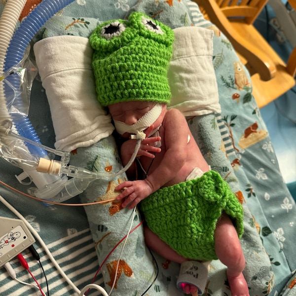 NICU Ladybug Preemie Outfit With Overalls, Fits 2, 3, or 4 Pound Nano ...