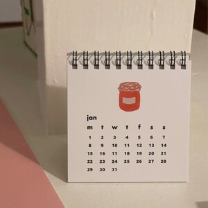2024 Mini Desk Calendar for 12 Months, Cute Desktop Mini Food Calendar ...