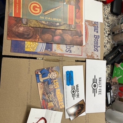 Un-official Handmade Fallout 4 Cardboard Box Props - Etsy
