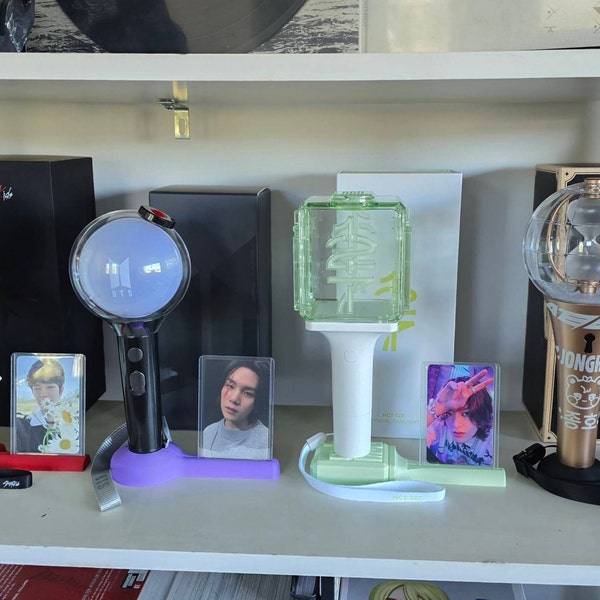 BTS Army Bomb SE Lightstick Stand - Etsy