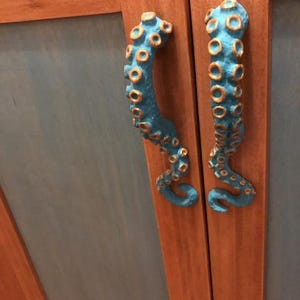 Octopus Door Pull, Nautical Knobs, Kitchen Cabinet Hardware, Kraken ...