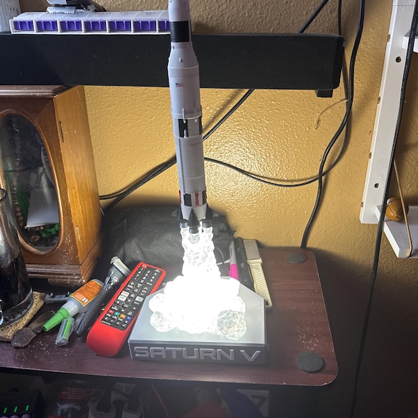 Saturn V Rocket Lamp, Apollo 11, RGB LED With Smoke Effect - Etsy