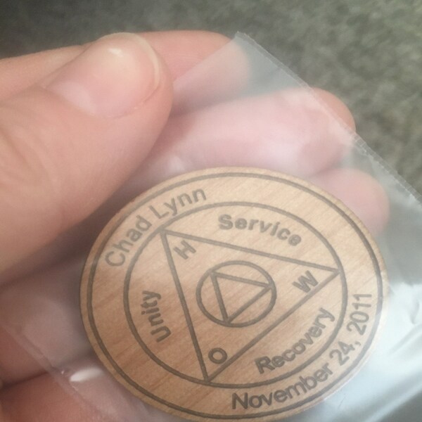 Personalized Wooden AA Anniversary Chip, Alcoholics Anonymous Birthday ...