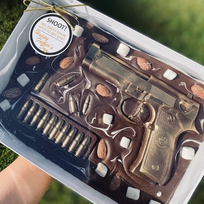 GUN MOLD, Gun & Bullets Chocolate Mold, Soap Mold, Hunter Theme Cake ...