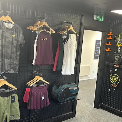 Wall to Wall Changing Room Curtain Rail Clothes Shop Fitting Room ...