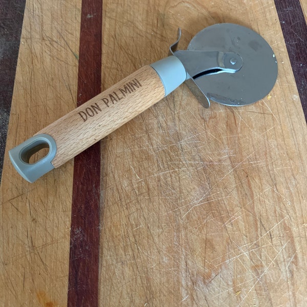 Custom Pizza Cutter - Engraved Pizza Slicer - Tomato Pie Lover Gift ...