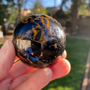 Natural Black Jade Raven on Tombstone Carving Halloween - Etsy