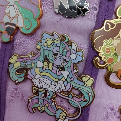 Decora Dragon Pin - Etsy