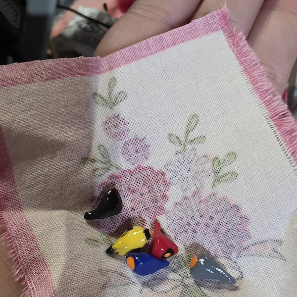 World’s Tiniest Bird/ Tiny Bird/ Mini Bird/ Micro Mini Bird/ Tiny ...
