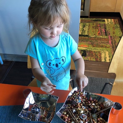 Honeycomb Bumblebee Counting Sensory Bin, Preschool Math, Montessori ...