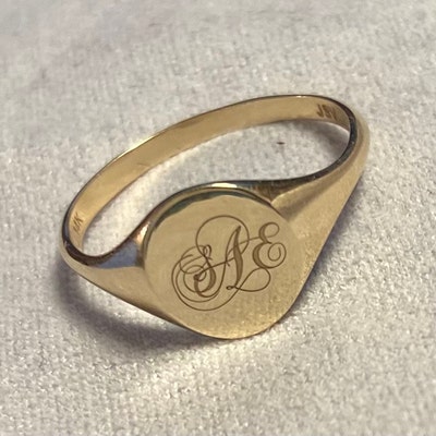 Oval Signet Ring, 14K Solid Gold Signet Ring, Oval Shape Signet Ring ...