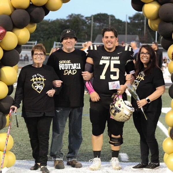 Senior Football Dad Shirt | Football Shirts | Football Dad Shirts ...