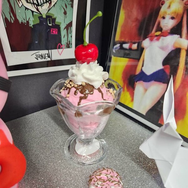 Fake Ice Cream Sundae Fake Hot Fudge Sundea,ice Cream Decor, Sweet ...