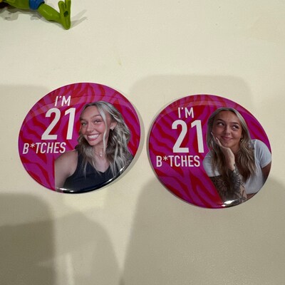 CUSTOM BIRTHDAY BUTTONS 21st Birthday Button Birthday Party Favors ...