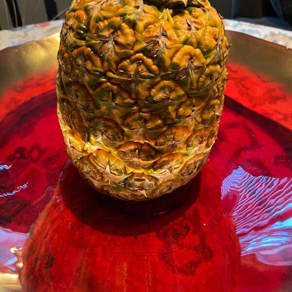 The Pinkglow® Pink Pineapple Gift Box - Etsy