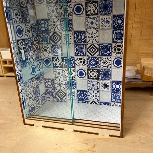 1:12 Scale Shower With Sliding Lucite Doors - Miniature Modern Bathroom ...