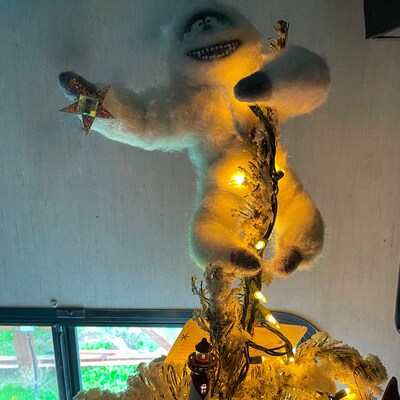 Christmas Tree Topper Abominable Snowman Vintage Christmas Ornament ...