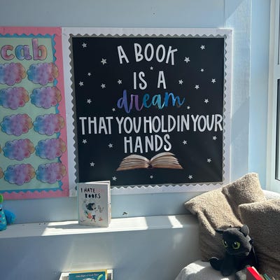 Reading Bulletin Board Reading Corner Display Spring Bulletin Board ...