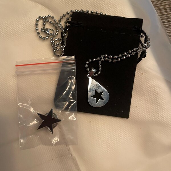 Guitar Pick Star Pendant and Box Chain 925 Silver Blackstar David Bowie ...