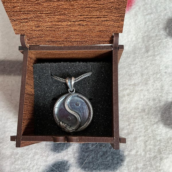 Fox Head Lapel Pin Detailed Design Symbol of Cleverness and ...