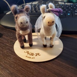 Possum Wedding Cake Topper Opossum Groom and Bride Wedding - Etsy