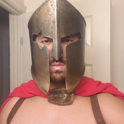 300 Spartan King Leonidas Cape Clasp Brooch Pin Costume or Cosplay ...